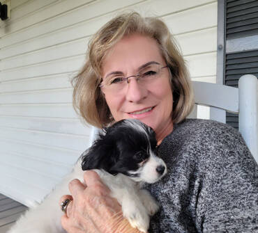 About Us - Michele's Puppies & Paws